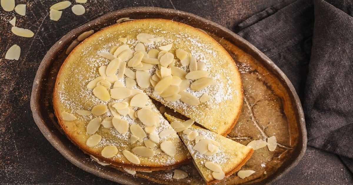 Golden Almond Cake - Recipes - Cuisinart